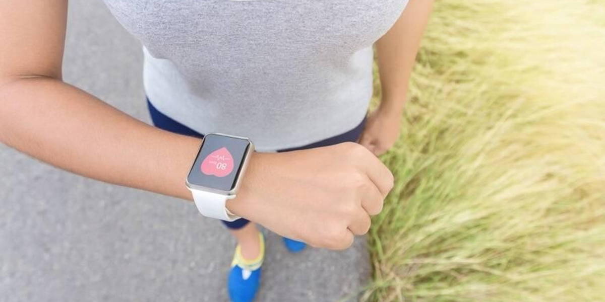 Calculate heart condition with smartwatch and steps | ICT&health