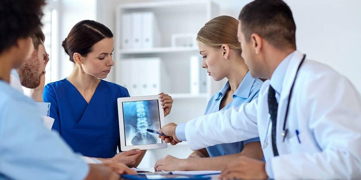 Beeldenuitwisseling in regio, kosten en baten | ICT&health