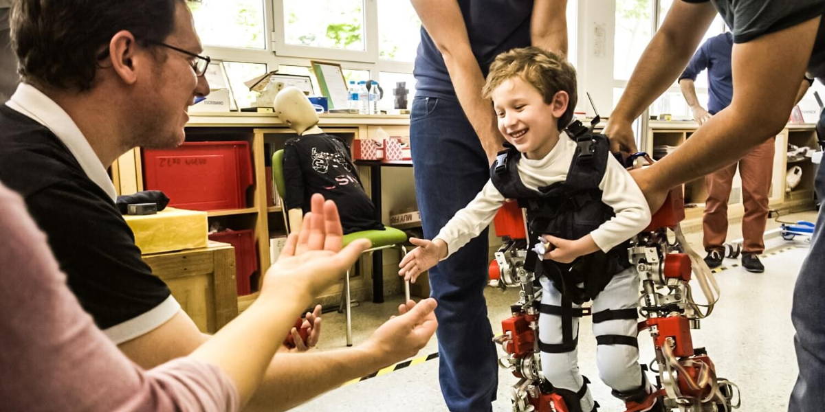 Adaptable exoskeleton helps children to move again, or for the first ...