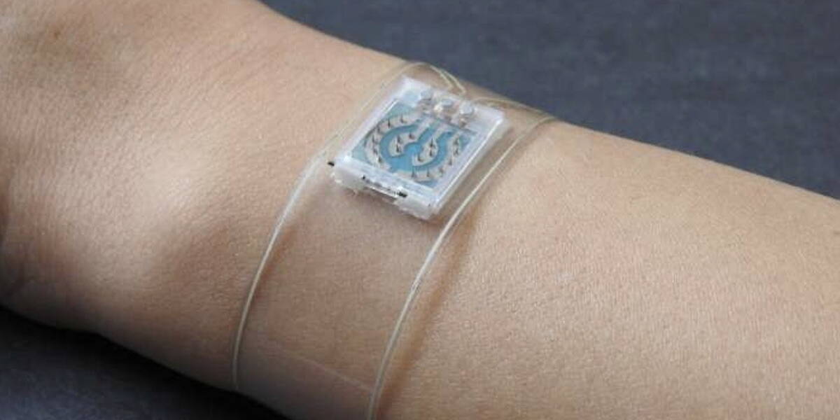 Smart wristband simultaneously measures glucose and heart health | ICT ...