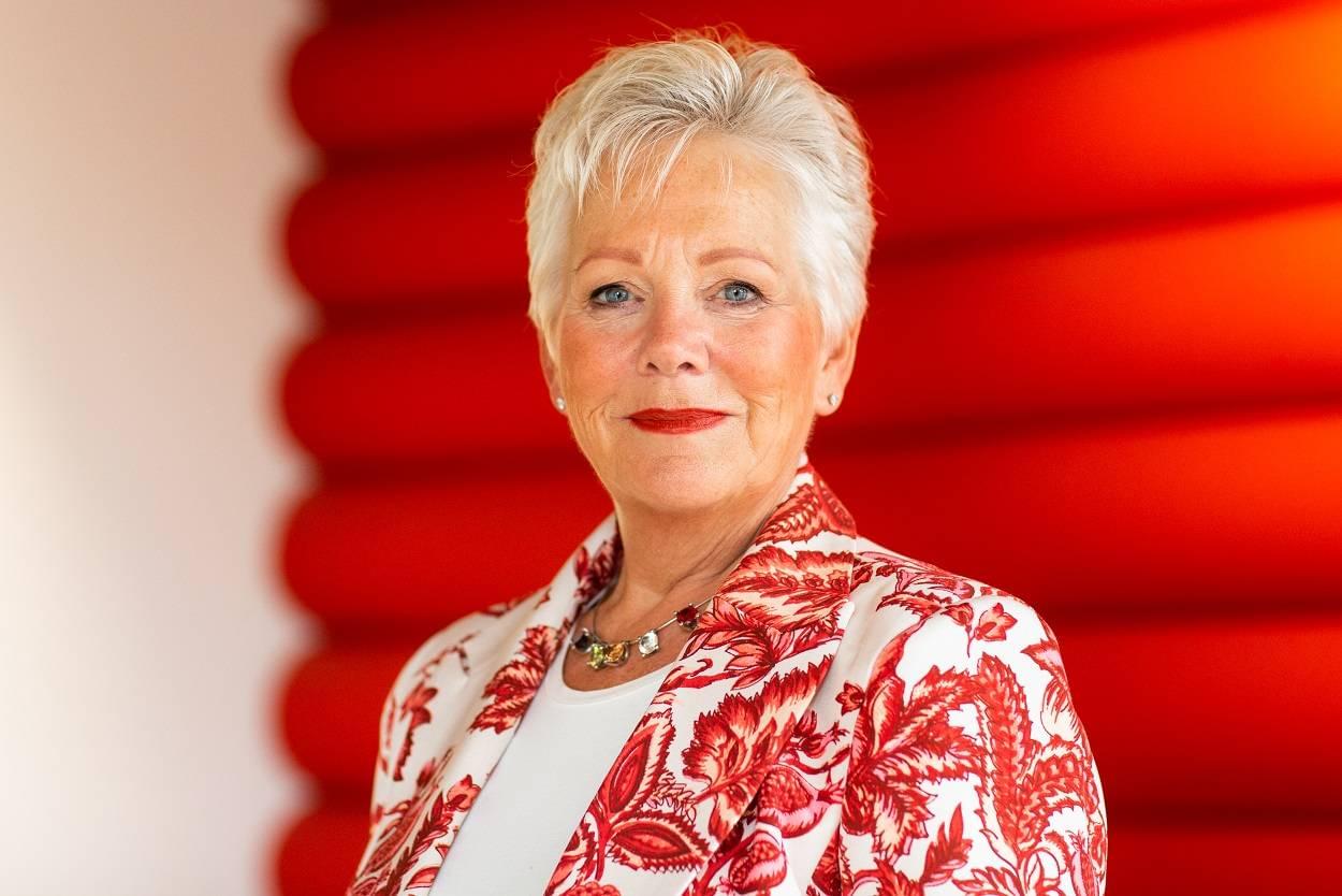 Greet Prins: ‘Robots helpen mensen eigen leven te leven’ - ICT&health ...