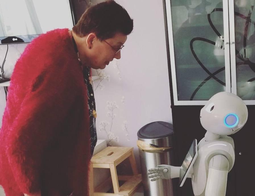 Opmars robots in zorg, grote impact verwacht - ICT&health | Het ...